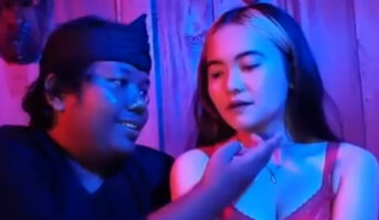 Dukun Cabul Bohongin Janda Kembang Lagi - s1.demenbokep.best